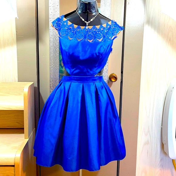 Sherri Hill | Dresses | Sherry Hill Cerulean Blue Short Prom Dress S8 ...